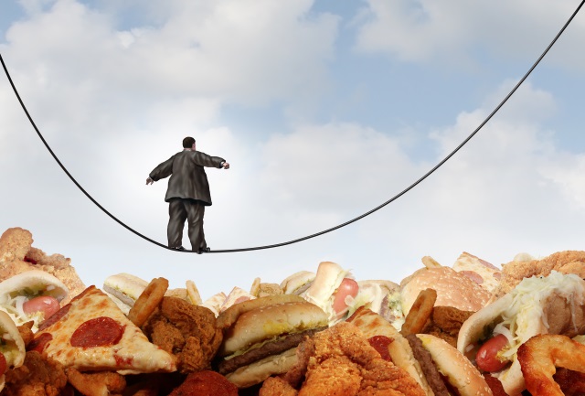 The Many Health Risks Of Emotional Overeating - 10 Weight Loss Tips